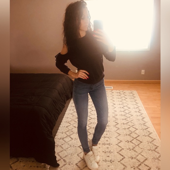 Harlowe & Graham | Tops | Xsmall Harlowe Graham Long Sleeve Top | Poshmark